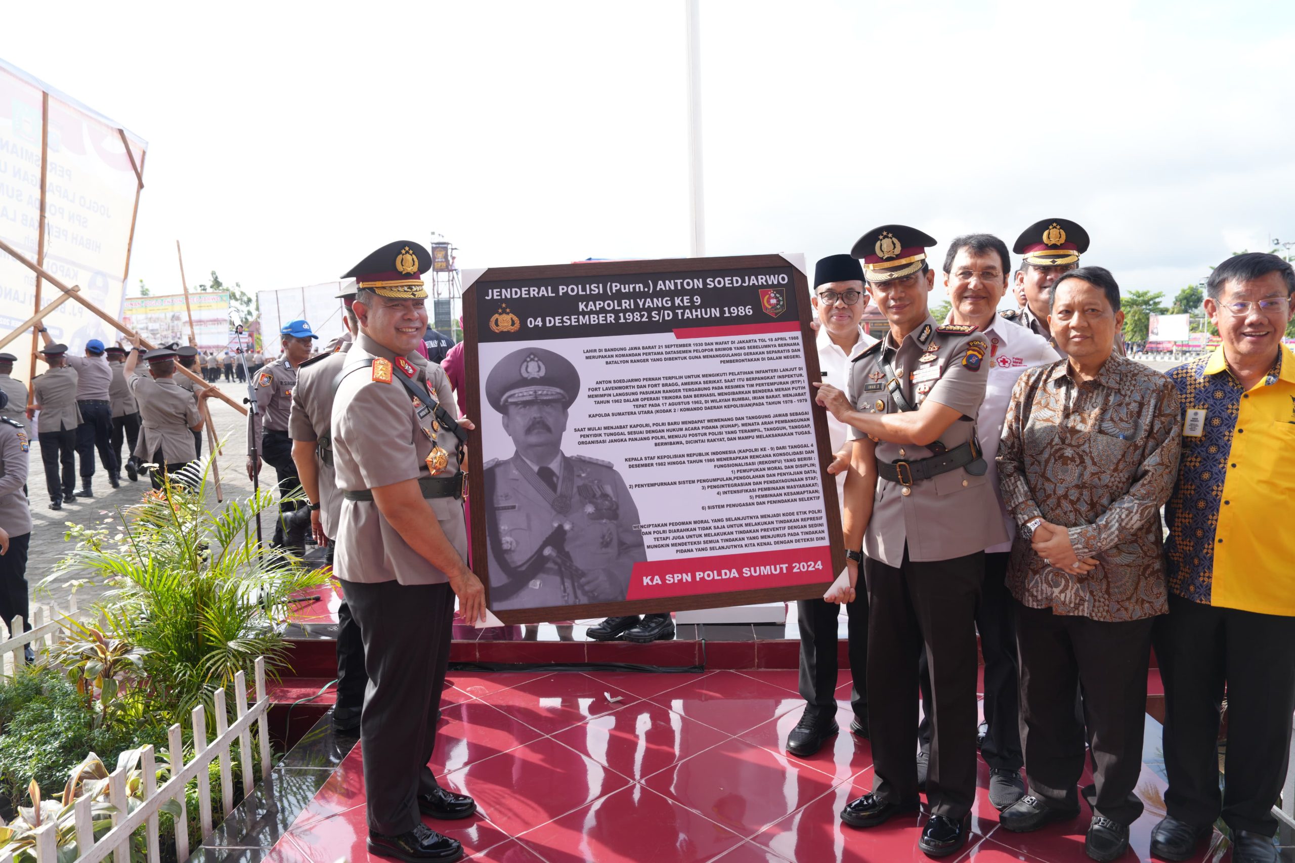 Kapolda Sumut Resmikan Joglo Anton Soedjarwo di SPN Hinai, Lambang ...
