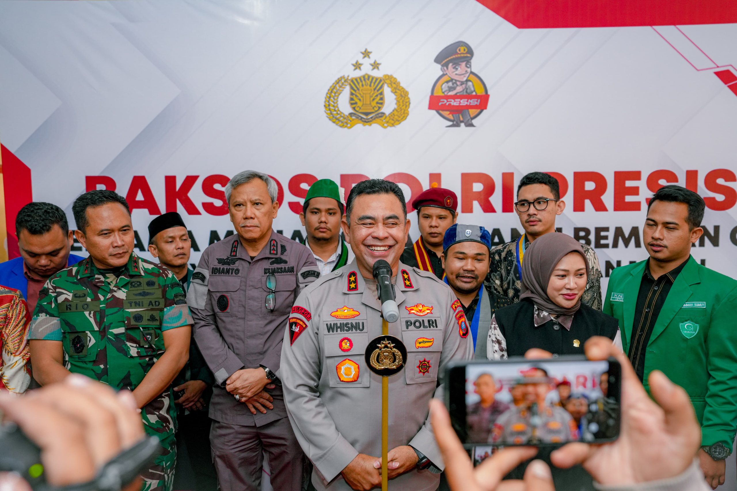 Sambut Bulan Ramadhan, Polda Sumut Salurkan 12.300 Paket Sembako ...